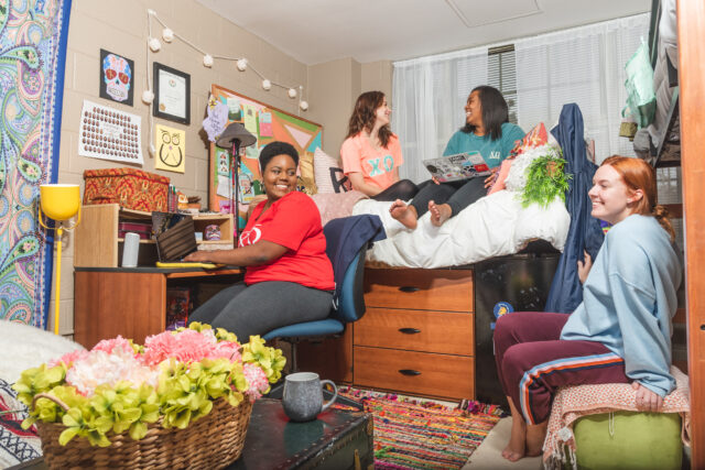 Find Roommates and Friends - UNCG Housing and Residence Life